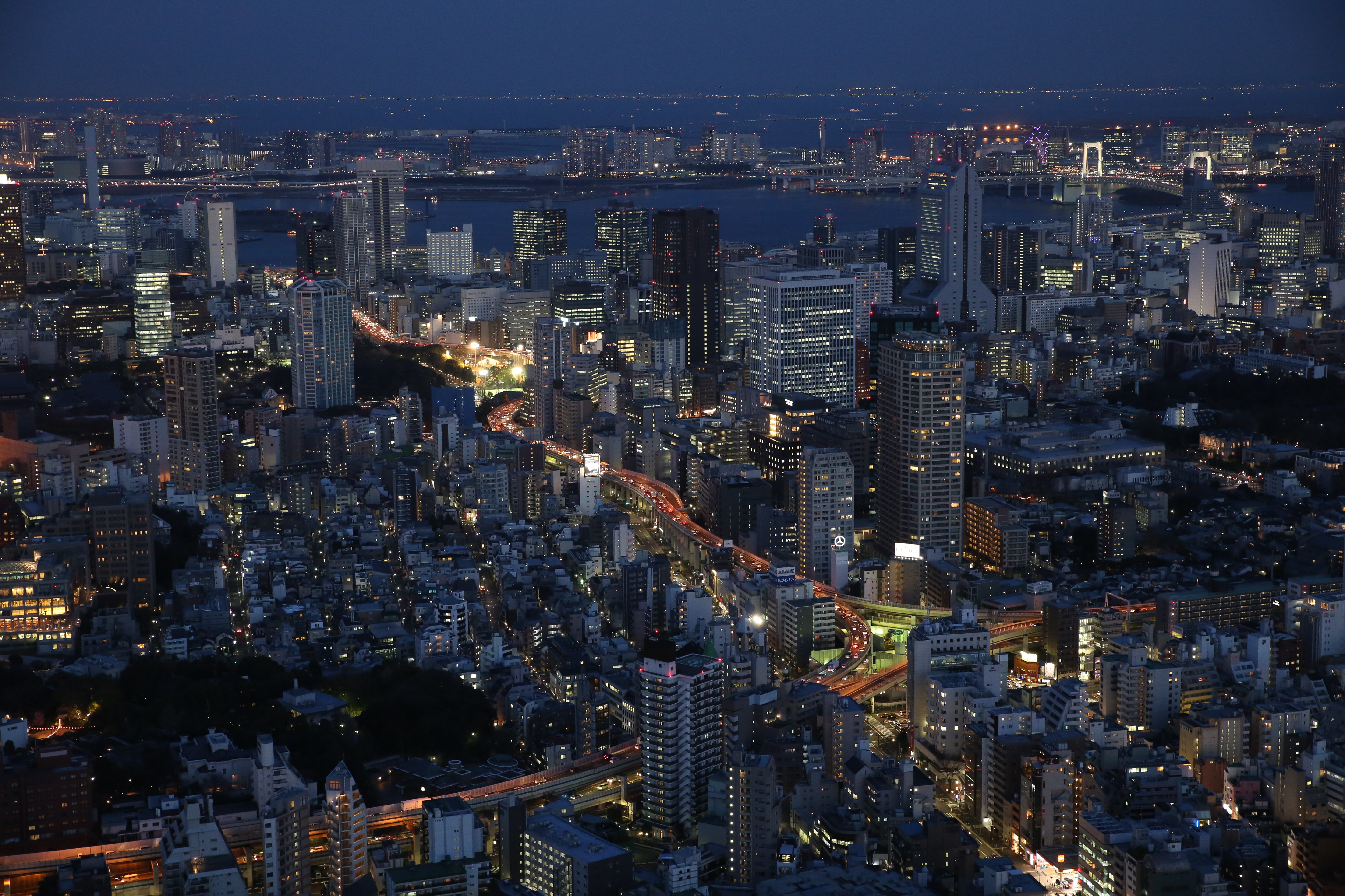 TAMRON 腾龙镜头 | A007